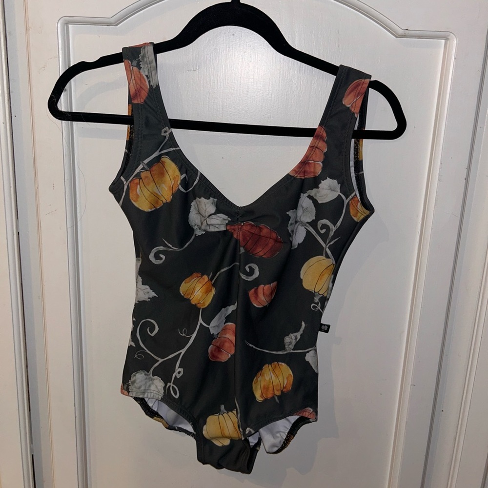 Luckyleo Dancewear Ballet Dance Leotard Size Large - Gem